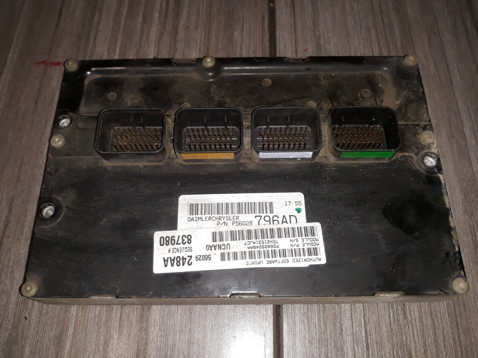 2004 Dodge Ram 1500 Computadora de motor ECU ECM P56028796AD ...